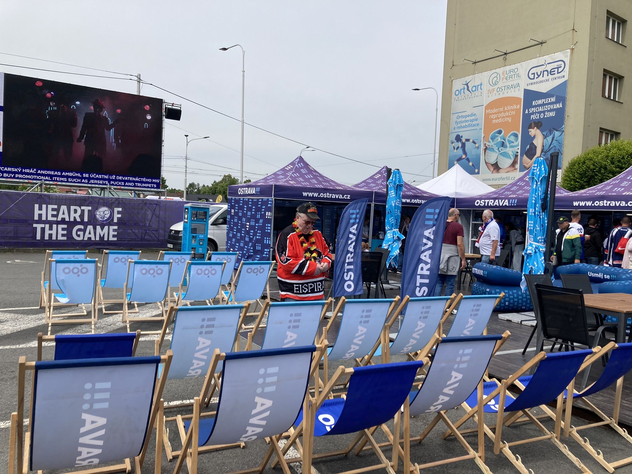 Reportáž z ostravské Fan zóny | Cestovinky.cz